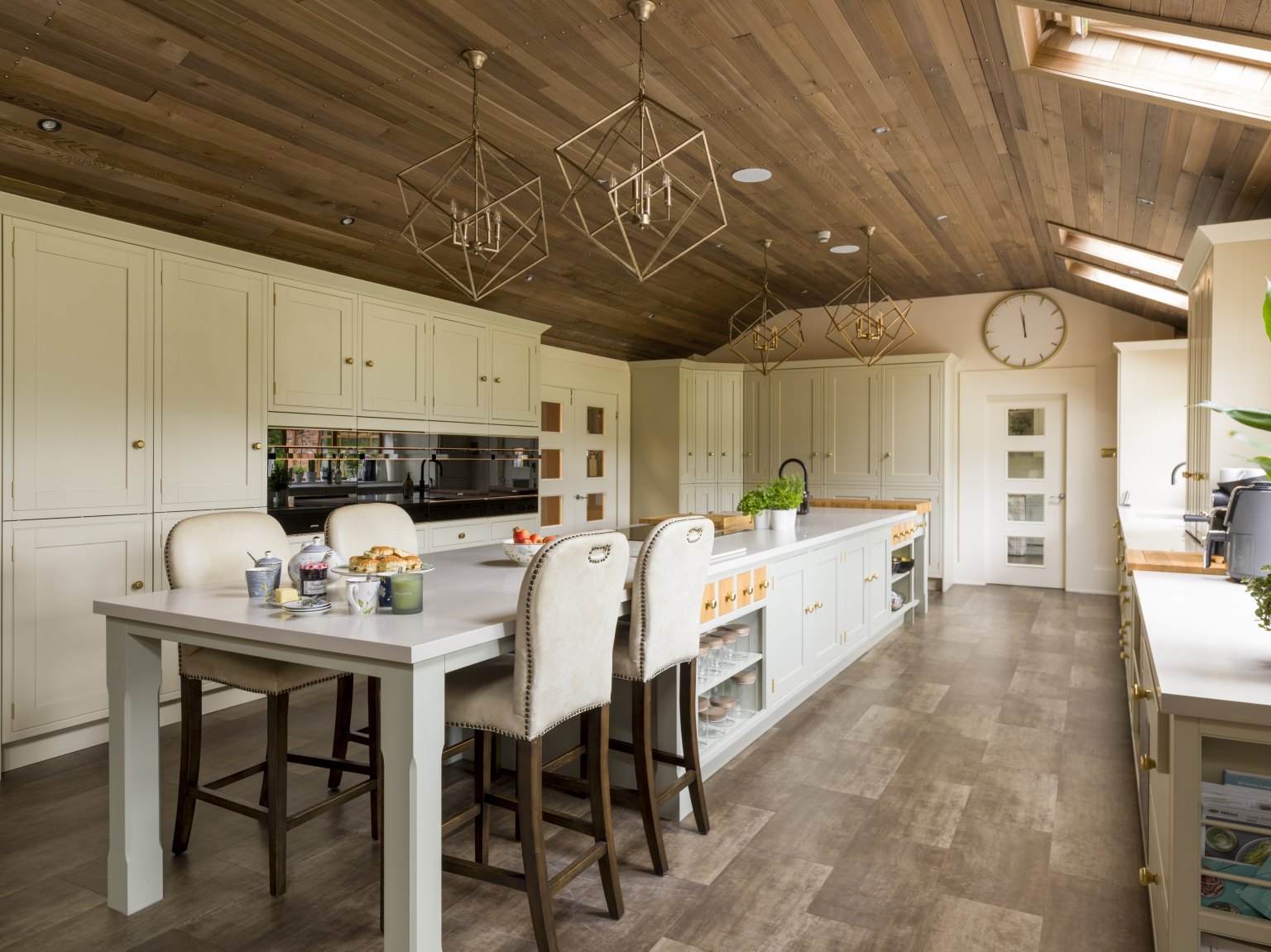 Discover the timeless allure of an in-frame kitchen design – and how ...