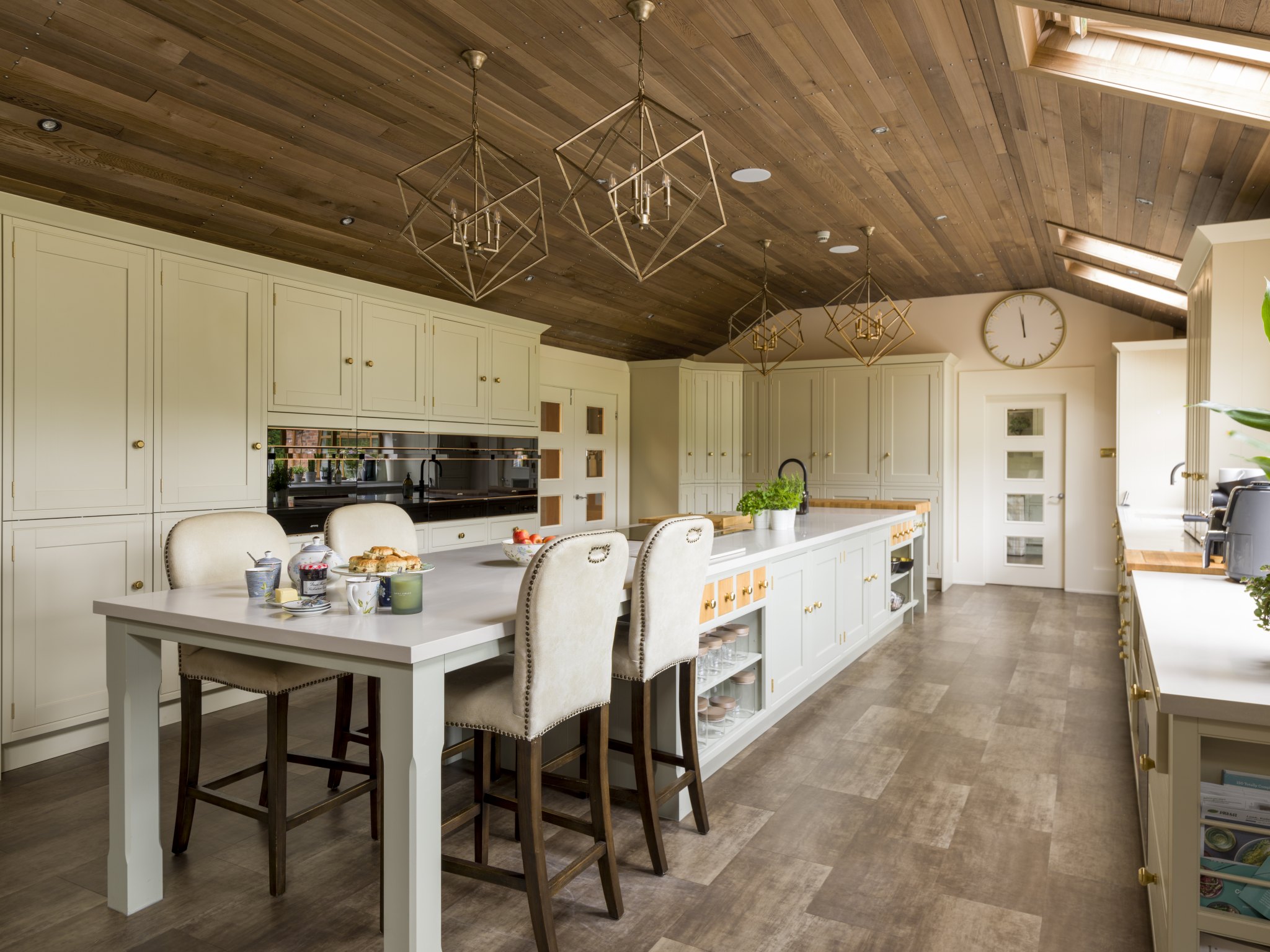 Discover the timeless allure of an in-frame kitchen design – and how ...